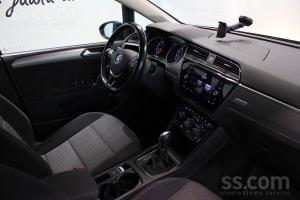 Pelēks Volkswagen Touran 2017 Rīga, ar dzinēja tilpumu 1.40 L un nobraukumu 175 tūkst. km par 14700 €, foto 20 vietnē AUTOMOTO.COM.LV