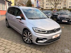 Grey Volkswagen Touran 2018 in Kaunas, with an engine capacity of 1.40 L and mileage of 61 thousand km for 25068 €, photo 3 on AUTOMOTO.COM.LV