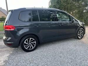 Grey Volkswagen Touran 2018 in Kaunas, with an engine capacity of 1.97 L and mileage of 172 thousand km for 8250 €, photo 6 on AUTOMOTO.COM.LV