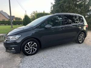 Grey Volkswagen Touran 2018 in Kaunas, with an engine capacity of 1.97 L and mileage of 172 thousand km for 8250 €, photo 12 on AUTOMOTO.COM.LV
