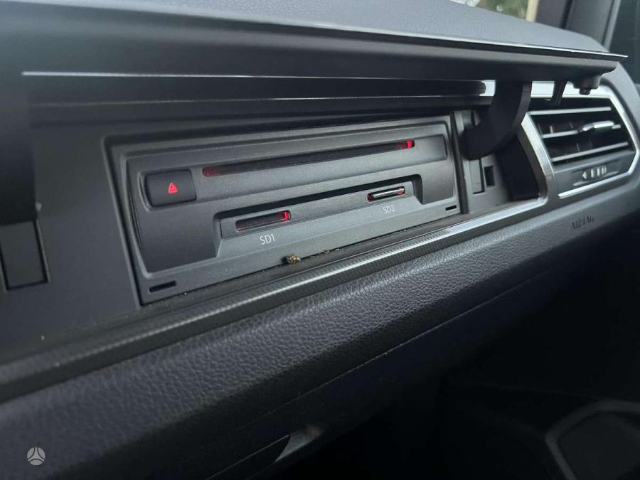 Grey Volkswagen Touran 2018 in Kaunas, with an engine capacity of 1.97 L and mileage of 172 thousand km for 8250 €, photo 30 on AUTOMOTO.COM.LV