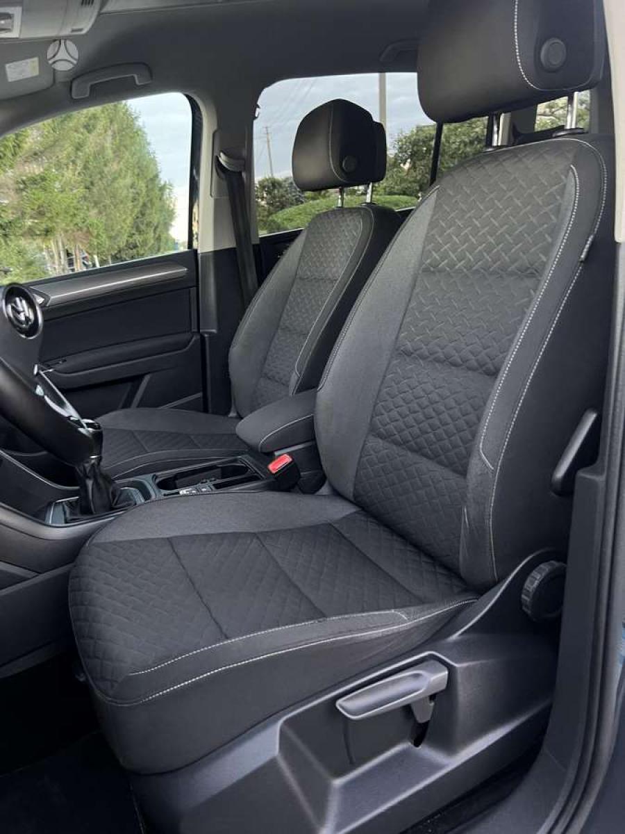 Grey Volkswagen Touran 2018 in Kaunas, with an engine capacity of 1.97 L and mileage of 172 thousand km for 8250 €, photo 31 on AUTOMOTO.COM.LV
