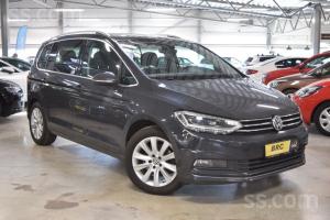 Grey Volkswagen Touran 2018 in Riga, with an engine capacity of 1.60 L and mileage of 260 thousand km for 13500 €, photo  on AUTOMOTO.COM.LV