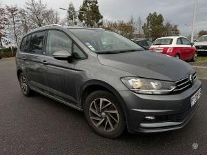 Pelēks Volkswagen Touran 2019 Tauragė, ar dzinēja tilpumu 1.50 L un nobraukumu 258 tūkst. km par 8400 €, foto  vietnē AUTOMOTO.COM.LV