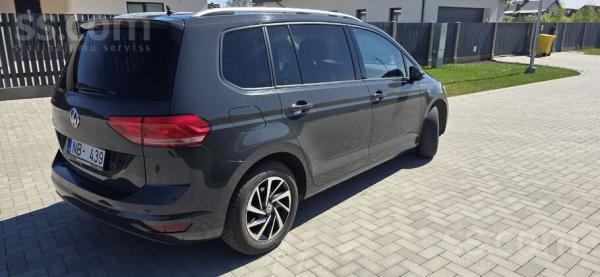 Pelēks Volkswagen Touran 2019 Rīga, ar dzinēja tilpumu 1.60 L un nobraukumu 287 tūkst. km par 13900 €, foto 8 vietnē AUTOMOTO.COM.LV