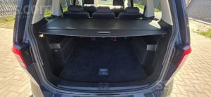 Grey Volkswagen Touran 2019 in Riga, with an engine capacity of 1.60 L and mileage of 287 thousand km for 13900 €, photo 21 on AUTOMOTO.COM.LV