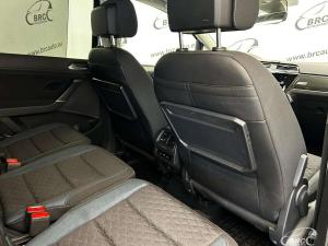 Pelēks Volkswagen Touran 2019 Viļņa, ar dzinēja tilpumu 1.60 L un nobraukumu 180 tūkst. km par 13400 €, foto 12 vietnē AUTOMOTO.COM.LV