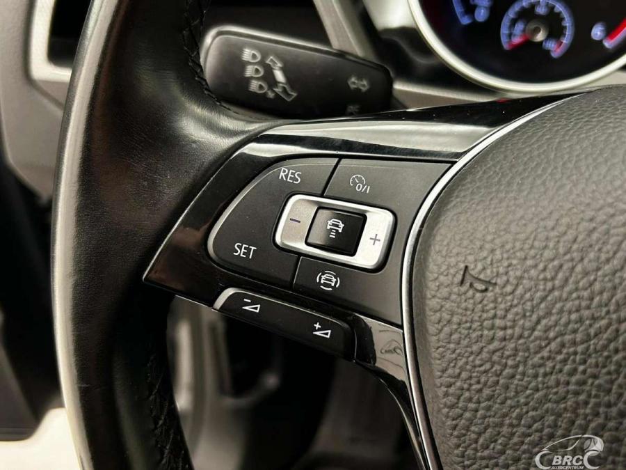 Pelēks Volkswagen Touran 2019 Viļņa, ar dzinēja tilpumu 1.60 L un nobraukumu 180 tūkst. km par 13400 €, foto 14 vietnē AUTOMOTO.COM.LV