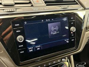 Pelēks Volkswagen Touran 2019 Viļņa, ar dzinēja tilpumu 1.60 L un nobraukumu 180 tūkst. km par 13400 €, foto 20 vietnē AUTOMOTO.COM.LV
