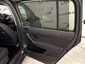 Pelēks Volkswagen Touran 2019 Viļņa, ar dzinēja tilpumu 1.60 L un nobraukumu 180 tūkst. km par 13400 €, foto 24 vietnē AUTOMOTO.COM.LV