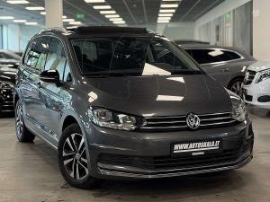 Grey Volkswagen Touran 2019 in Klaipeda, with an engine capacity of 1.97 L and mileage of 246 thousand km for 14950 €, photo 17 on AUTOMOTO.COM.LV