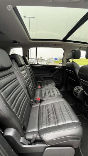 Pelēks Volkswagen Touran 2019 Viļņa, ar dzinēja tilpumu 1.50 L un nobraukumu 186 tūkst. km par 17000 €, foto 16 vietnē AUTOMOTO.COM.LV
