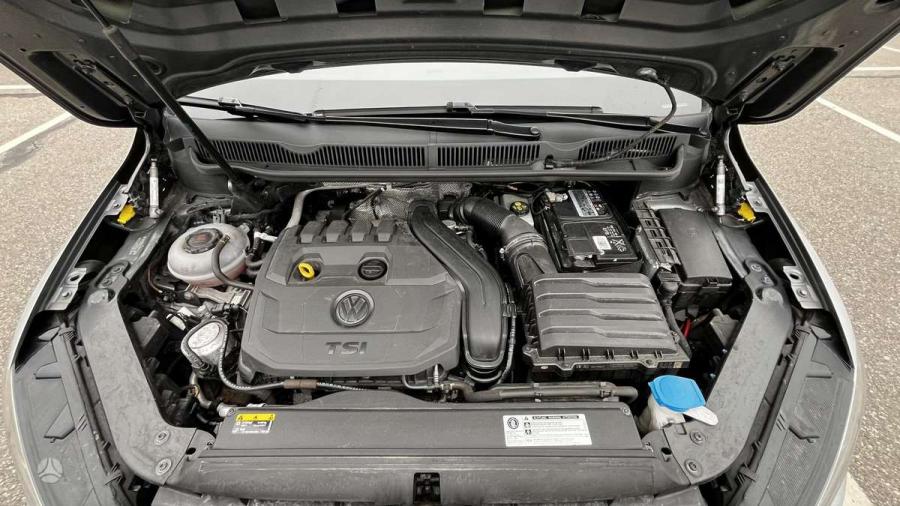 Pelēks Volkswagen Touran 2019 Viļņa, ar dzinēja tilpumu 1.50 L un nobraukumu 186 tūkst. km par 17000 €, foto 28 vietnē AUTOMOTO.COM.LV