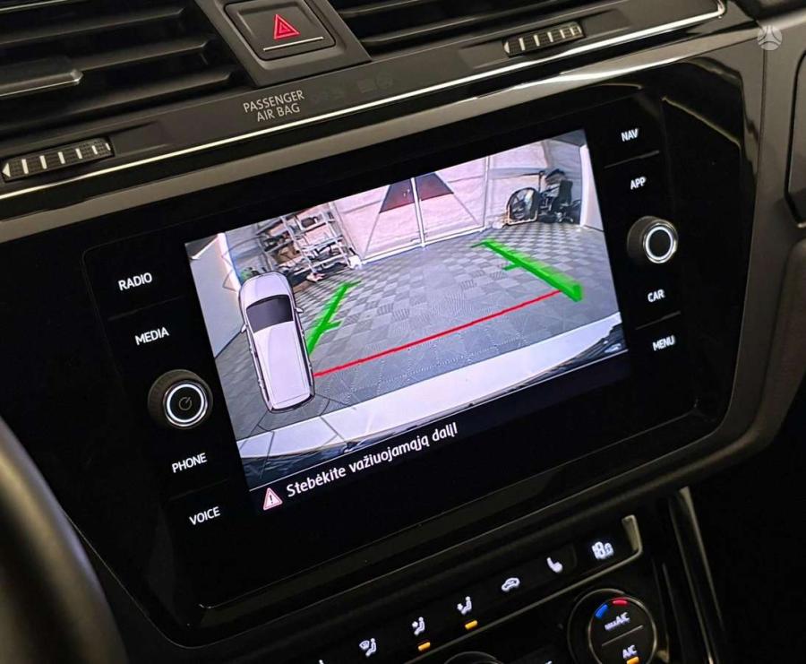 Pelēks Volkswagen Touran 2019 Marijampole, ar dzinēja tilpumu 1.97 L un nobraukumu 198 tūkst. km par 15999 €, foto 5 vietnē AUTOMOTO.COM.LV