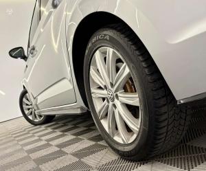 Pelēks Volkswagen Touran 2019 Marijampole, ar dzinēja tilpumu 1.97 L un nobraukumu 198 tūkst. km par 15999 €, foto 28 vietnē AUTOMOTO.COM.LV