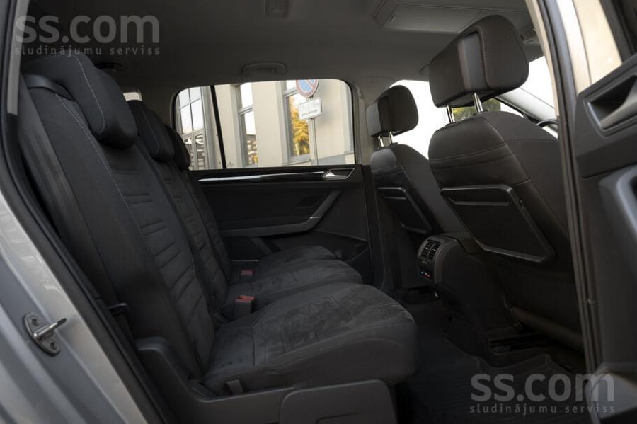 Pelēks Volkswagen Touran 2019 Rīga, ar dzinēja tilpumu 2.00 L un nobraukumu 268 tūkst. km par 17000 €, foto 5 vietnē AUTOMOTO.COM.LV