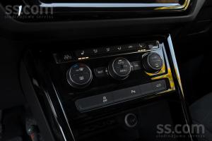 Pelēks Volkswagen Touran 2019 Rīga, ar dzinēja tilpumu 2.00 L un nobraukumu 268 tūkst. km par 17000 €, foto 12 vietnē AUTOMOTO.COM.LV