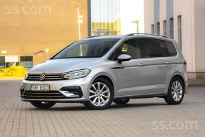 Pelēks Volkswagen Touran 2019 Rīga, ar dzinēja tilpumu 2.00 L un nobraukumu 268 tūkst. km par 17000 €, foto 15 vietnē AUTOMOTO.COM.LV
