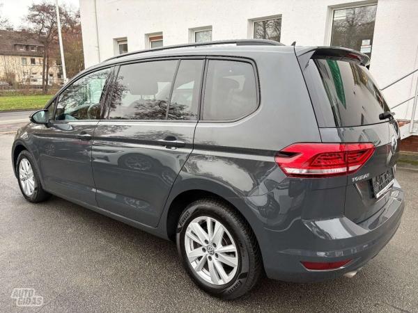 Pelēks Volkswagen Touran 2020 Kauņa, ar dzinēja tilpumu 2.00 L un nobraukumu 61 tūkst. km par 25876 €, foto 8 vietnē AUTOMOTO.COM.LV