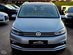 Grey Volkswagen Touran 2020 in Kaunas, with an engine capacity of 2.00 L and mileage of 92 thousand km for 23783 €, photo 4 on AUTOMOTO.COM.LV