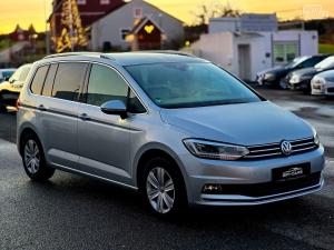 Grey Volkswagen Touran 2020 in Kaunas, with an engine capacity of 2.00 L and mileage of 92 thousand km for 23783 €, photo 5 on AUTOMOTO.COM.LV