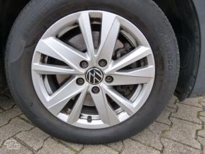 Grey Volkswagen Touran 2021 in Kaunas, with an engine capacity of 1.50 L and mileage of 83 thousand km for 25387 €, photo 15 on AUTOMOTO.COM.LV