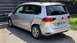 Pelēks Volkswagen Touran 2021 Jonava, ar dzinēja tilpumu 1.50 L un nobraukumu 155 tūkst. km par 8800 €, foto 8 vietnē AUTOMOTO.COM.LV
