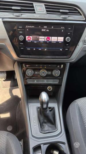 Pelēks Volkswagen Touran 2021 Jonava, ar dzinēja tilpumu 1.50 L un nobraukumu 155 tūkst. km par 8800 €, foto 23 vietnē AUTOMOTO.COM.LV