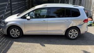 Grey Volkswagen Touran 2021 in Jonava, with an engine capacity of 1.50 L and mileage of 155 thousand km for 8700 €, photo 5 on AUTOMOTO.COM.LV