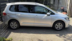 Grey Volkswagen Touran 2021 in Jonava, with an engine capacity of 1.50 L and mileage of 155 thousand km for 8700 €, photo 9 on AUTOMOTO.COM.LV