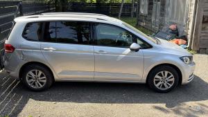 Grey Volkswagen Touran 2021 in Jonava, with an engine capacity of 1.50 L and mileage of 155 thousand km for 8700 €, photo 17 on AUTOMOTO.COM.LV
