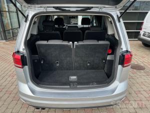 Pelēks Volkswagen Touran 2021 Rīga, ar dzinēja tilpumu 2.00 L un nobraukumu 282 tūkst. km par 10990 €, foto 15 vietnē AUTOMOTO.COM.LV