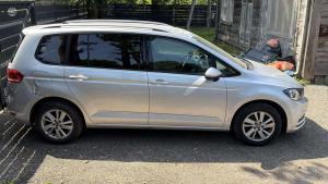 Pelēks Volkswagen Touran 2021 Jonava, ar dzinēja tilpumu 1.50 L un nobraukumu 155 tūkst. km par 8300 €, foto  vietnē AUTOMOTO.COM.LV