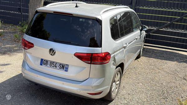 Pelēks Volkswagen Touran 2021 Jonava, ar dzinēja tilpumu 1.50 L un nobraukumu 155 tūkst. km par 8300 €, foto 8 vietnē AUTOMOTO.COM.LV