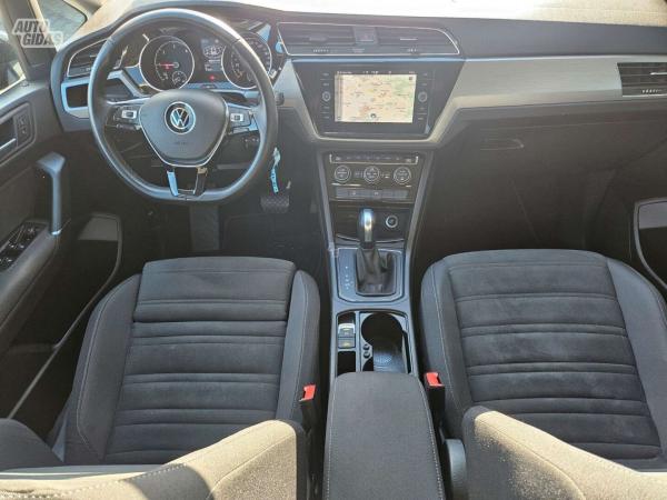 Pelēks Volkswagen Touran 2022 Kauņa, ar dzinēja tilpumu 2.00 L un nobraukumu 52 tūkst. km par 30046 €, foto 9 vietnē AUTOMOTO.COM.LV