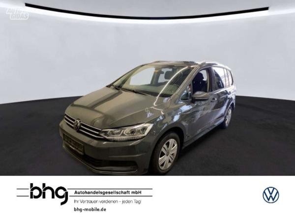 Grey Volkswagen Touran 2022 in Kaunas, with an engine capacity of 2.00 L and mileage of 82 thousand km for 29794 €, photo 1 on AUTOMOTO.COM.LV