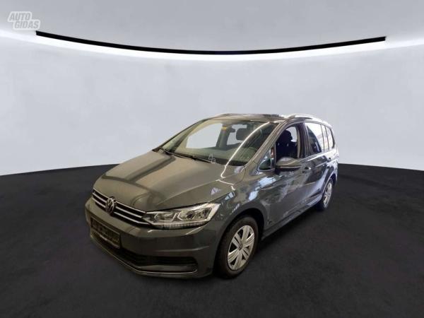 Grey Volkswagen Touran 2022 in Kaunas, with an engine capacity of 2.00 L and mileage of 82 thousand km for 29794 €, photo 2 on AUTOMOTO.COM.LV