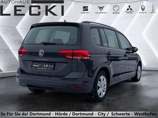 Grey Volkswagen Touran 2023 in Kaunas, with an engine capacity of 1.50 L and mileage of 57 thousand km for 30527 €, photo 3 on AUTOMOTO.COM.LV