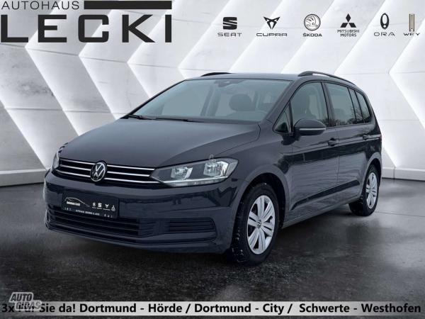 Grey Volkswagen Touran 2023 in Kaunas, with an engine capacity of 1.50 L and mileage of 57 thousand km for 30527 €, photo 7 on AUTOMOTO.COM.LV