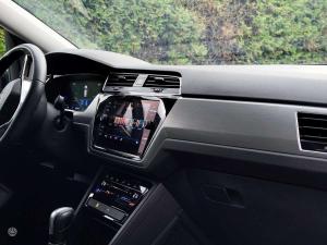 Grey Volkswagen Touran 2023 in Anyksciai, with an engine capacity of 2.00 L and mileage of 310 thousand km for 13250 €, photo 9 on AUTOMOTO.COM.LV