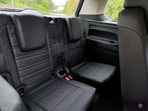 Grey Volkswagen Touran 2023 in Anyksciai, with an engine capacity of 2.00 L and mileage of 310 thousand km for 13250 €, photo 23 on AUTOMOTO.COM.LV