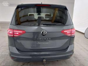 Grey Volkswagen Touran 2024 in Kaunas, with an engine capacity of 1.50 L and mileage of 60 thousand km for 33209 €, photo 6 on AUTOMOTO.COM.LV