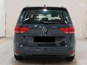 Grey Volkswagen Touran 2024 in Kaunas, with an engine capacity of 1.50 L and mileage of 50 thousand km for 33209 €, photo 6 on AUTOMOTO.COM.LV