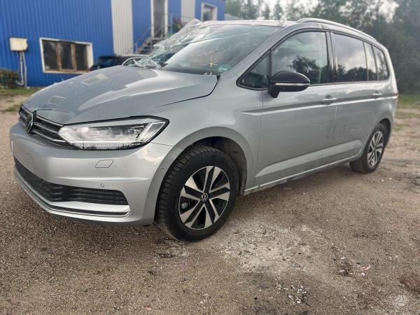 Grey Volkswagen Touran 2026 in Raseiniai, with an engine capacity of 1.50 L and mileage of 2 thousand km for 11700 €, photo 1 on AUTOMOTO.COM.LV
