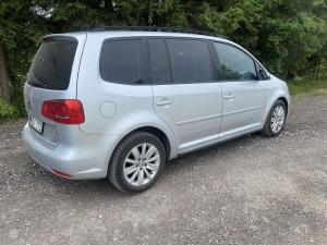 Pelēks Volkswagen Touran 2010 Kėdainiai, ar dzinēja tilpumu 1.60 L un nobraukumu 333 tūkst. km par 3950 €, foto 9 vietnē AUTOMOTO.COM.LV