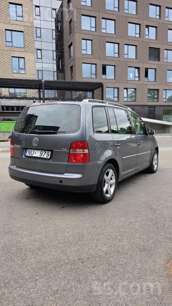 Серый Фольксваген Туран 2003 в Рига, объемом двигателя 1.90 л и пробегом 340 тыс. км за 1450 €, фото 6 на AUTOMOTO.COM.LV