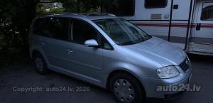 Pelēks Volkswagen Touran 2003 Tallina, ar dzinēja tilpumu 2.00 L un nobraukumu 394 tūkst. km par 900 €, foto 4 vietnē AUTOMOTO.COM.LV