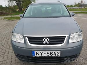 Серый Фольксваген Туран 2004 в Рига, объемом двигателя 1.90 л и пробегом 0 тыс. км за 2490 €, фото 3 на AUTOMOTO.COM.LV