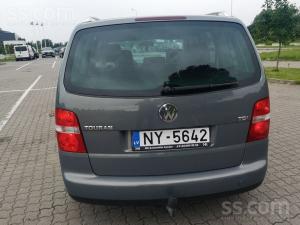 Grey Volkswagen Touran 2004 in Riga, with an engine capacity of 1.90 L and mileage of 0 thousand km for 2400 €, photo 7 on AUTOMOTO.COM.LV