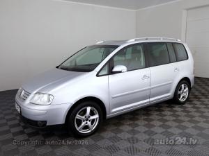 Серый Фольксваген Туран 2006 в Таллин, объемом двигателя 1.60 л и пробегом 239 тыс. км за 899 €, фото 3 на AUTOMOTO.COM.LV